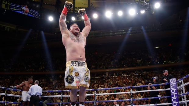 Andy Ruiz shocks Anthony Joshua; claims heavyweight crown - TSN.ca Andy Ruiz shocks Anthony Joshua; claims heavyweight crown - TSN.ca