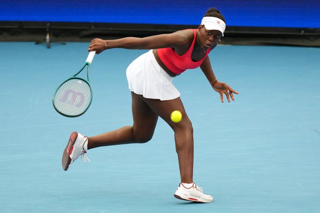 Canada's Eugenie Bouchard wins to extend tennis career, Kayla Cross and ...