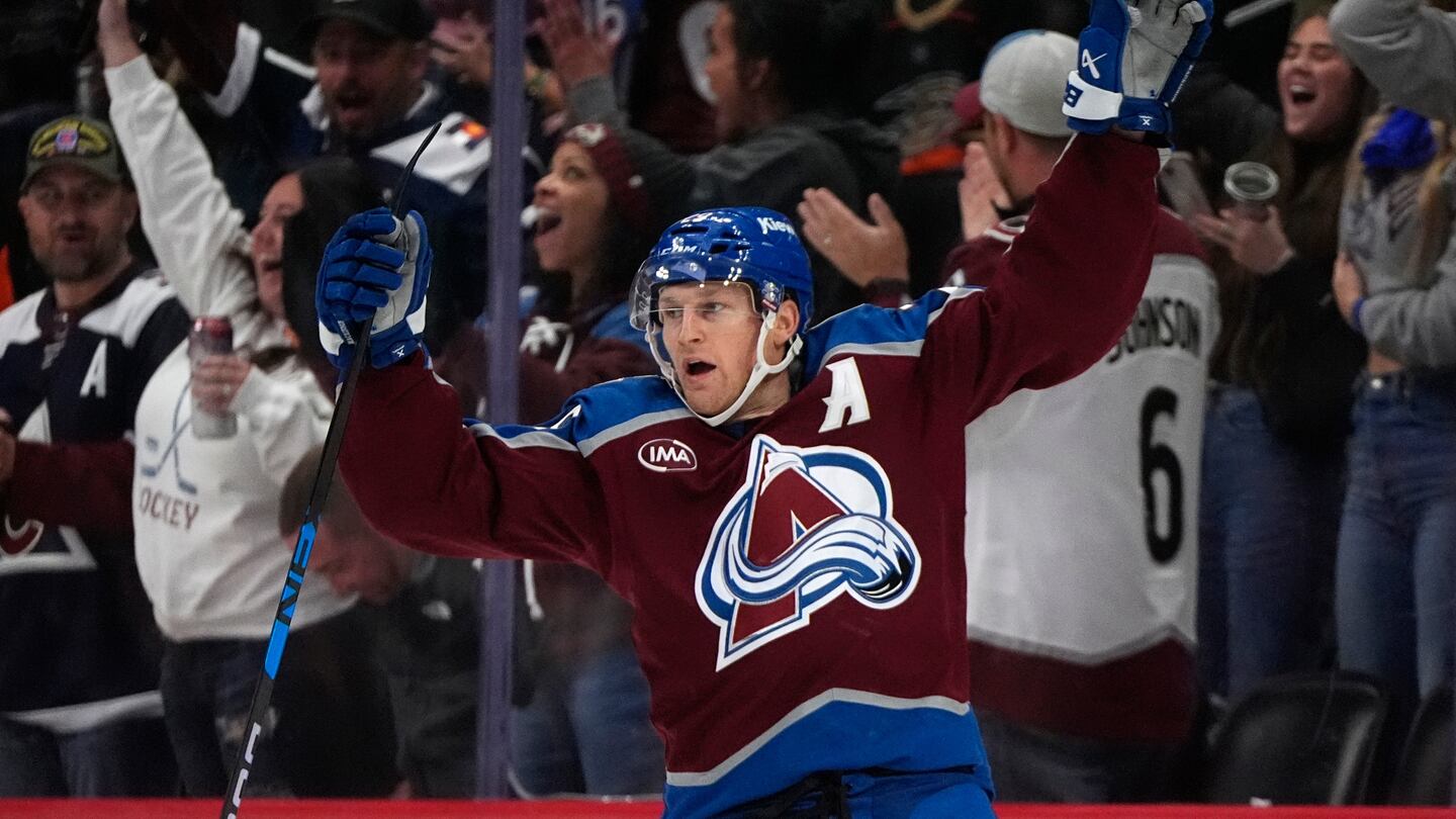 NHL Awards Watch: Oilers' Leon Draisaitl remains leading candidate for ...