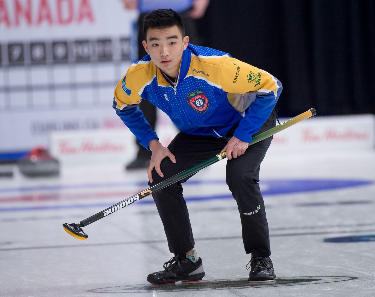 Curling Roster Tracker