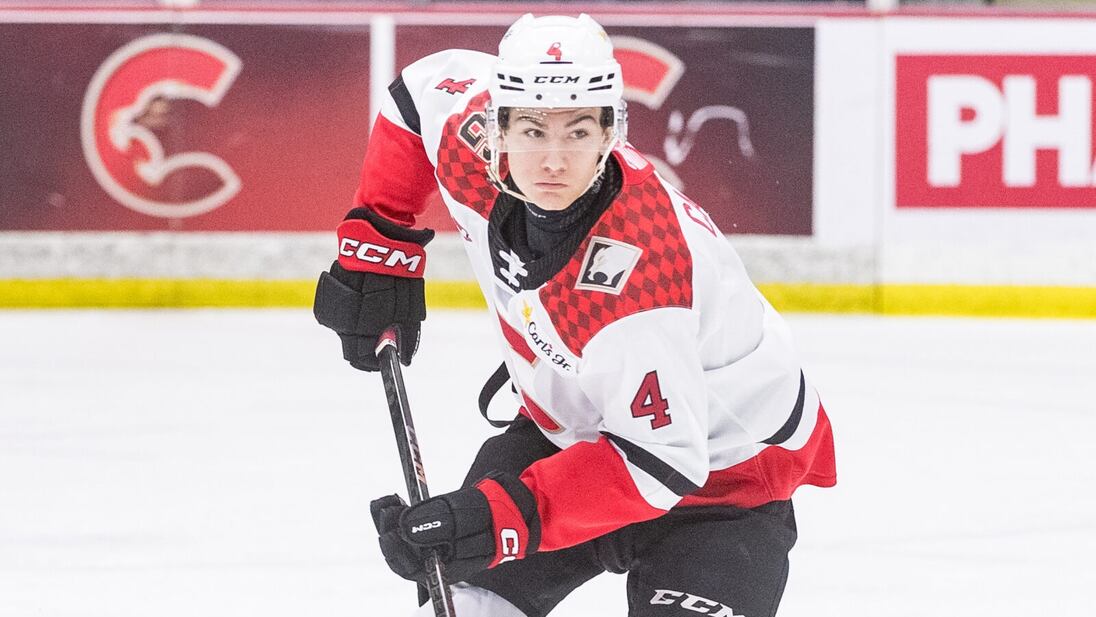 Detroit Red Wings prospect Max Plante takes home Hobey Baker Award