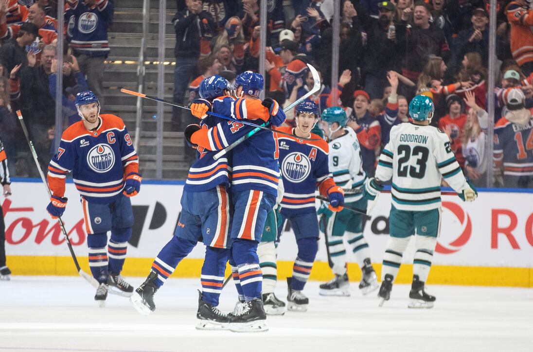 Auston Matthews’s hat trick, game-winner leads Toronto Maple Leafs to ...